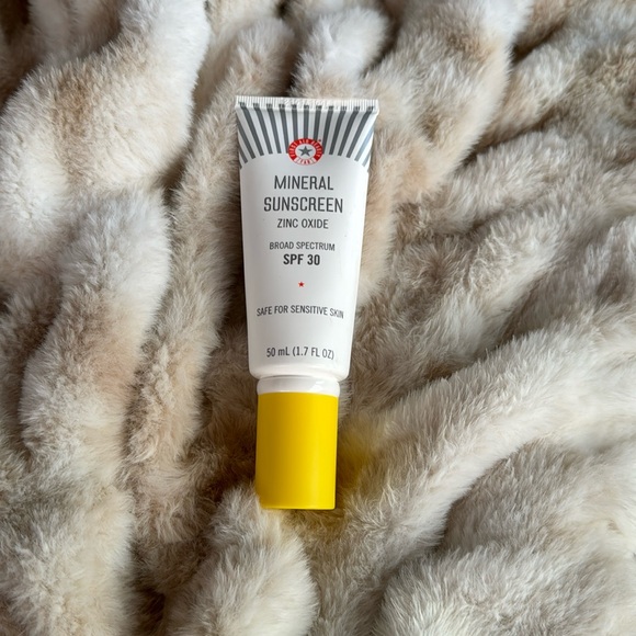 First Aid Beauty | Skincare | New Firstaidbeauty Mineral Sunscreen Zinc ...